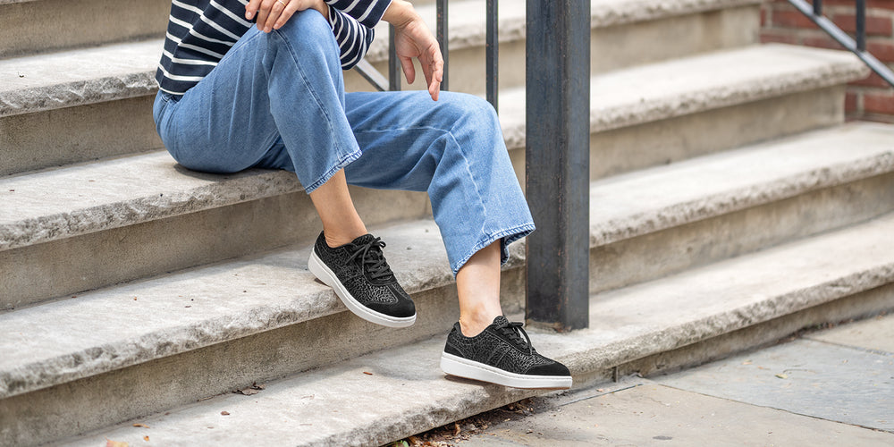 Flat Feet Casual | OrthoFeet